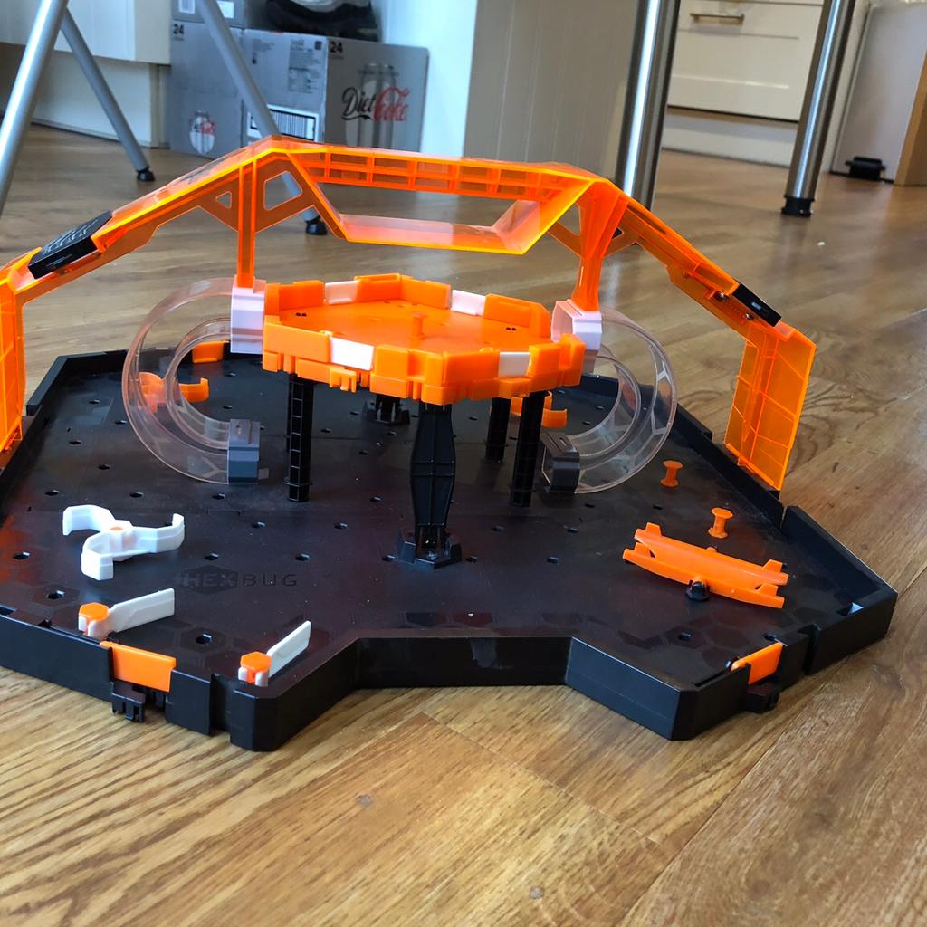 Hexbug Nano Massive Bundle in GU2 Guildford for £50.00 for sale | Shpock
