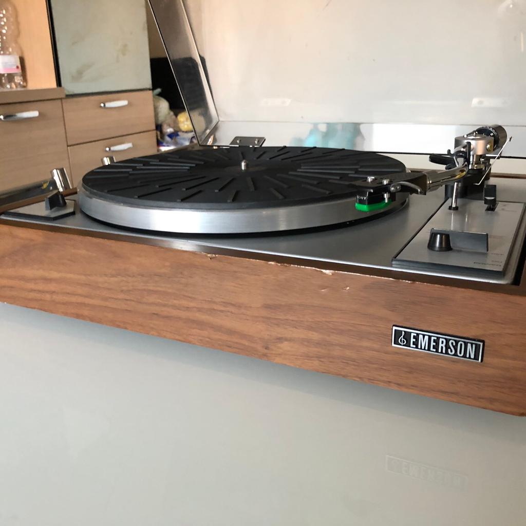 Giradischi emerson eg-707 in 20157 Milano for €100.00 for sale | Shpock