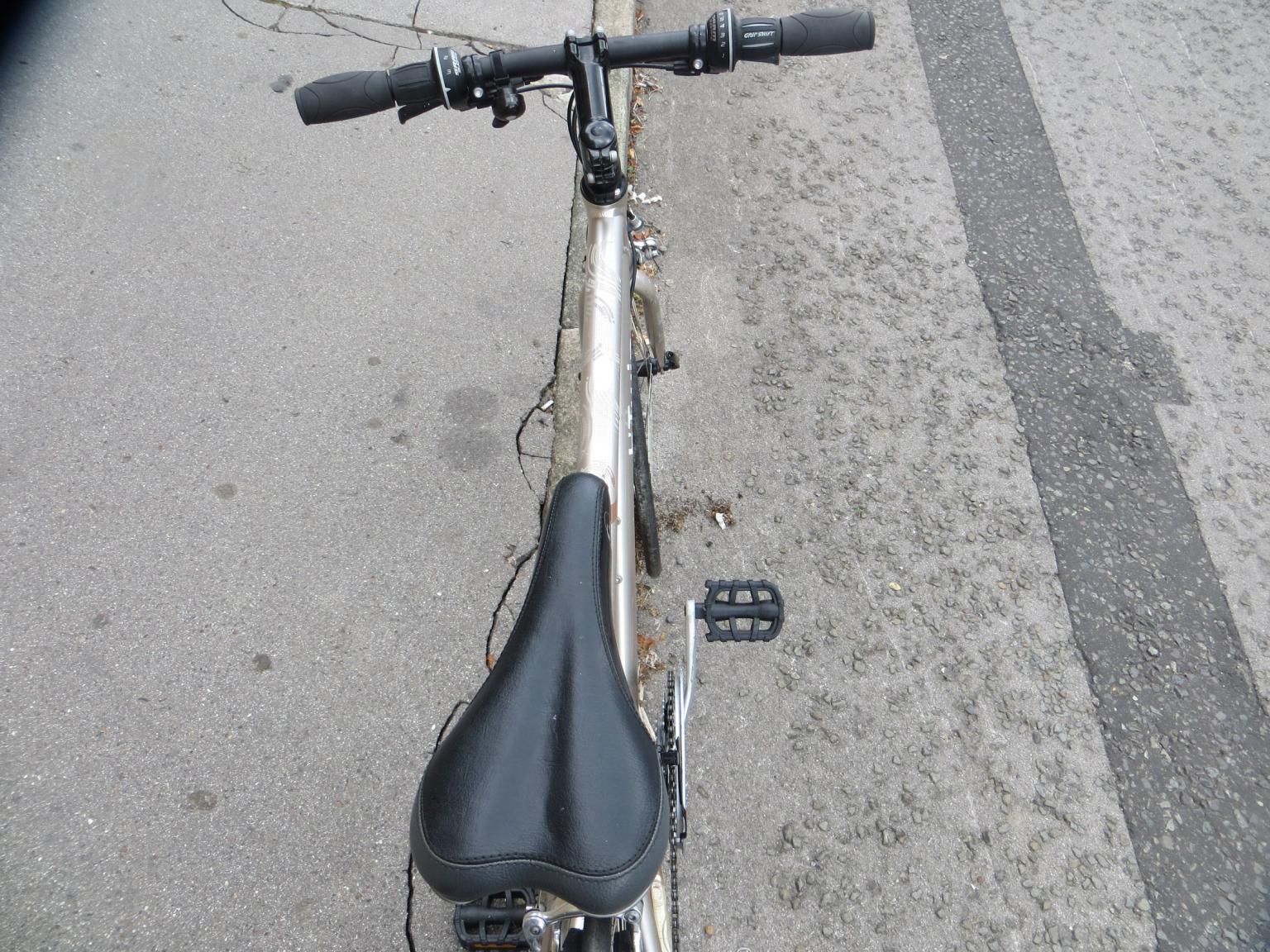 Decathlon B'TWIN TRIBAN 100 JUNIOR ROAD BIKE in CR7 Croydon for £150.00 ...