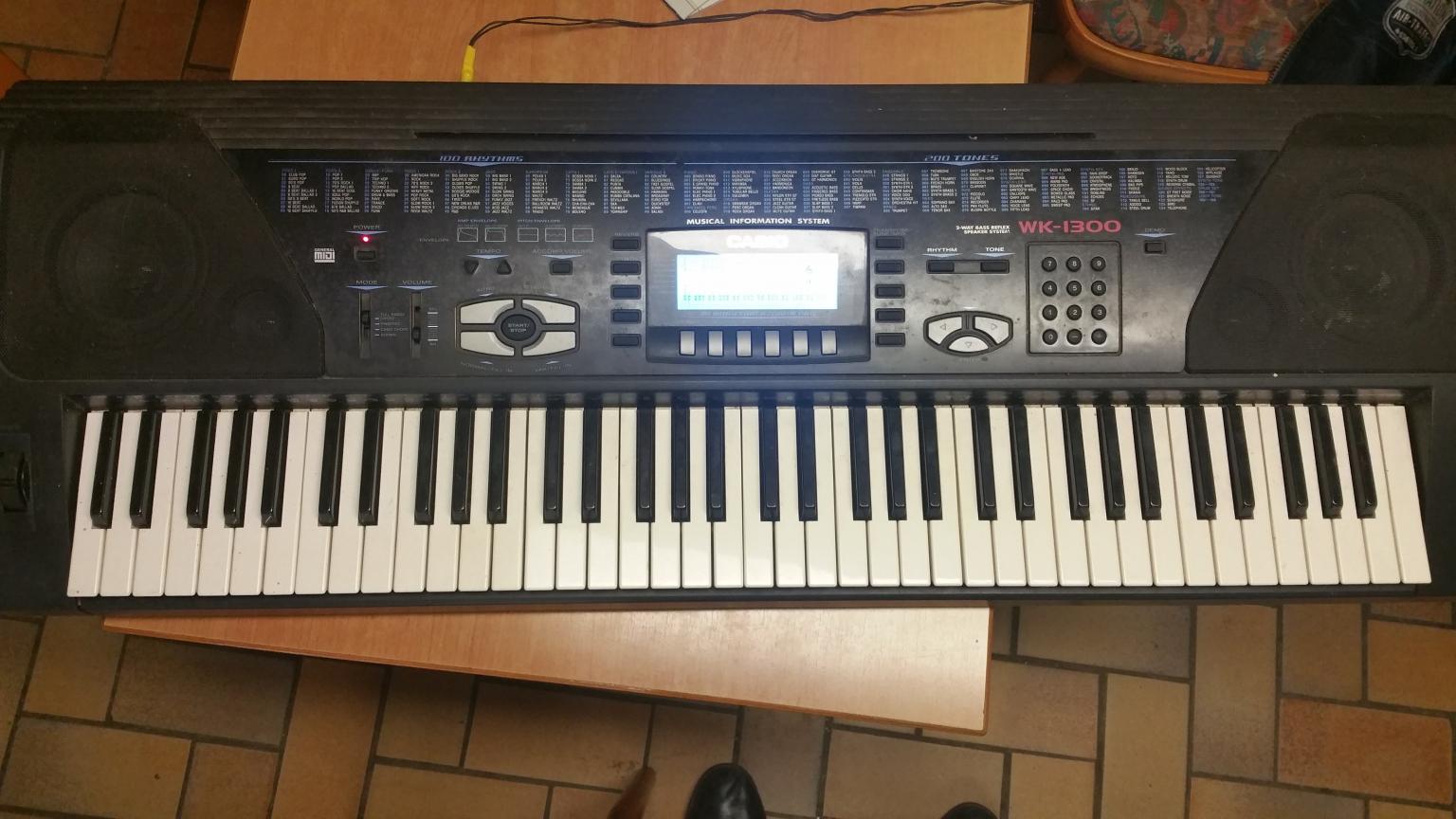 verkaufe ein Keyboard Casio WK1300 in 67459 Böhl-Iggelheim für € 120,00 ...