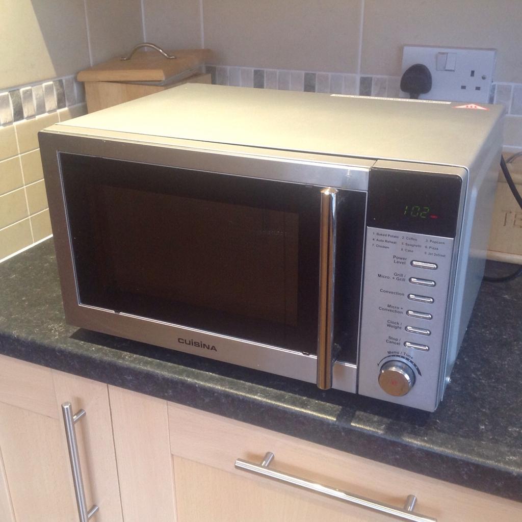 MICROWAVE OVEN in Walsall für £ 23,00 zum Verkauf | Shpock AT