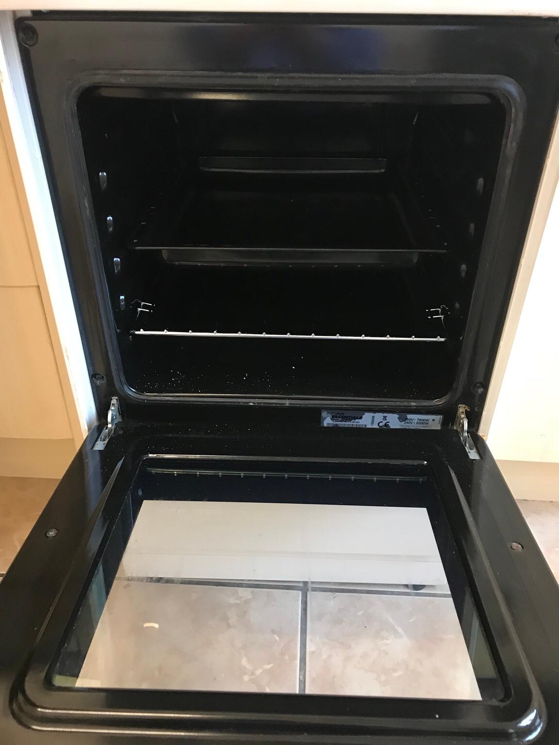 Freestanding electric cooker/oven in NP12 Pengam für 60,00 £ zum ...