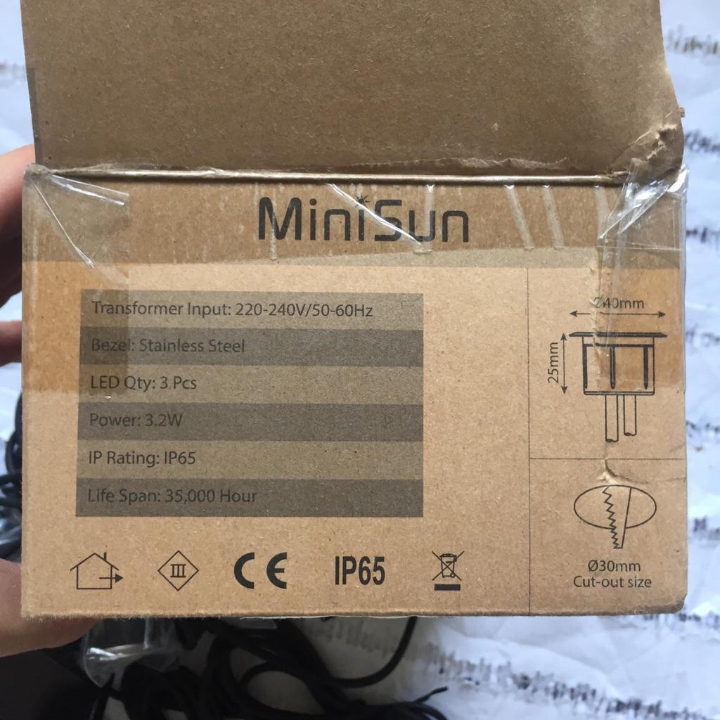 10x minisun led decking/ plinth lights in AL2 Albans für £ 15,00 zum ...