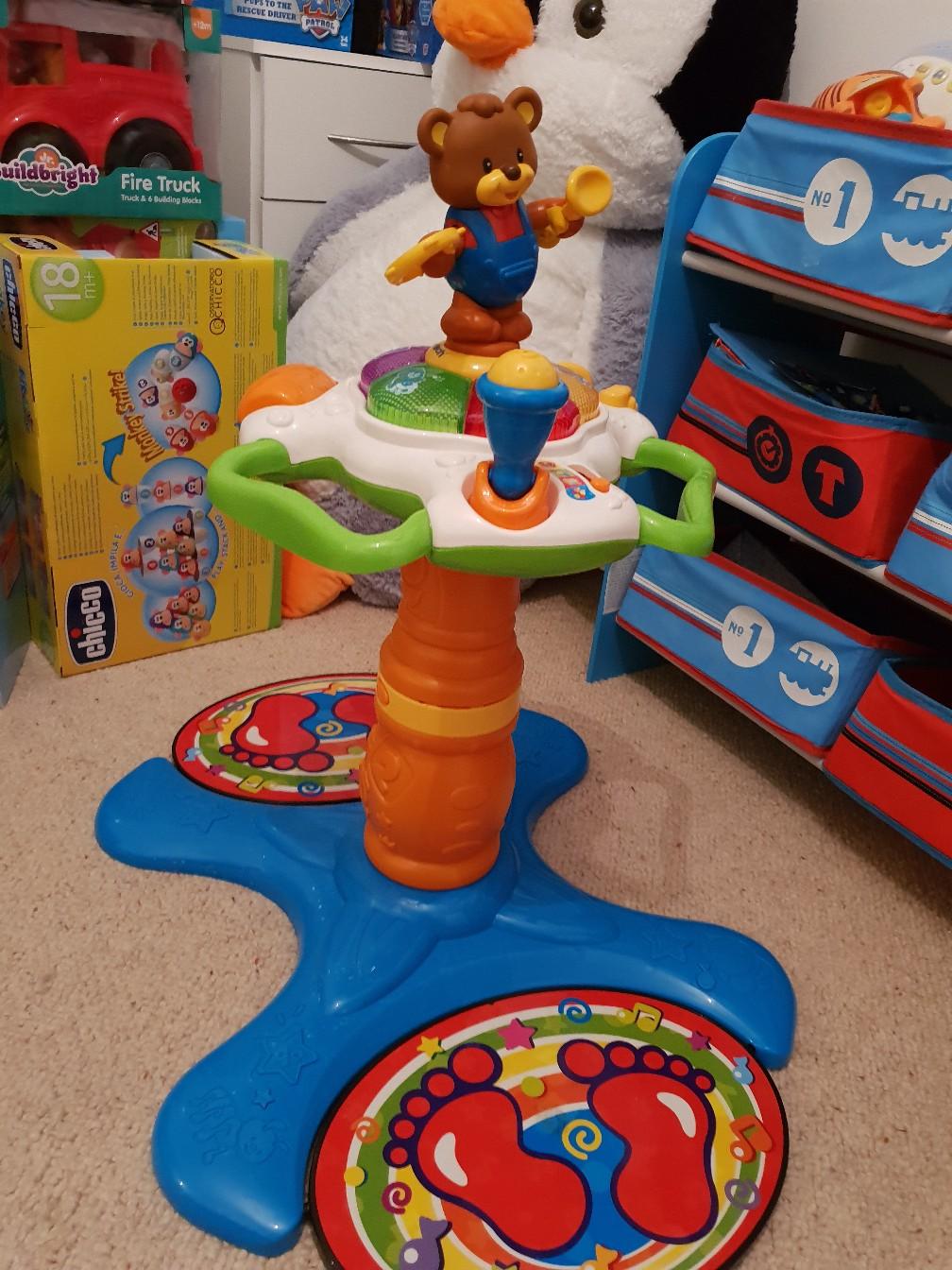 vtech sit to stand dancing tower in DY8 Dudley für 4,00 £ zum Verkauf ...