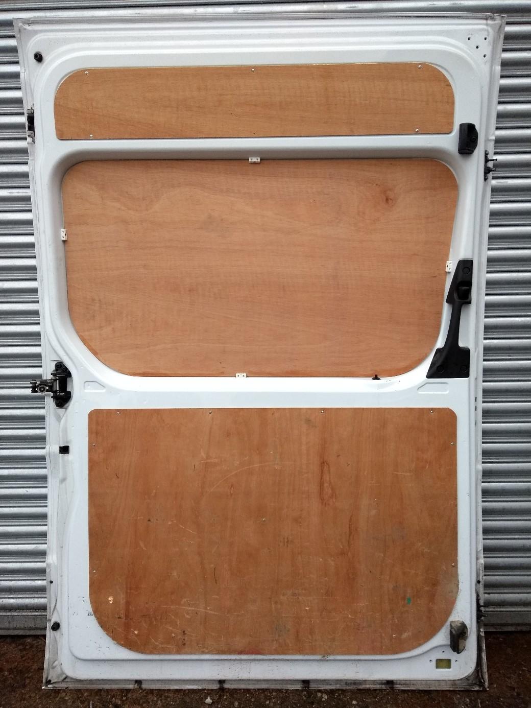 sprinter/crafter side loading door in WV14 Wolverhampton für 250,00 ...