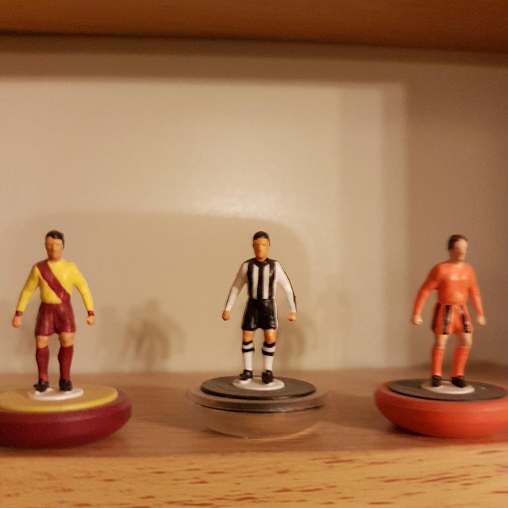 152 hand painted retro style kits subbuteo in HP12 Wycombe für 150,00 ...