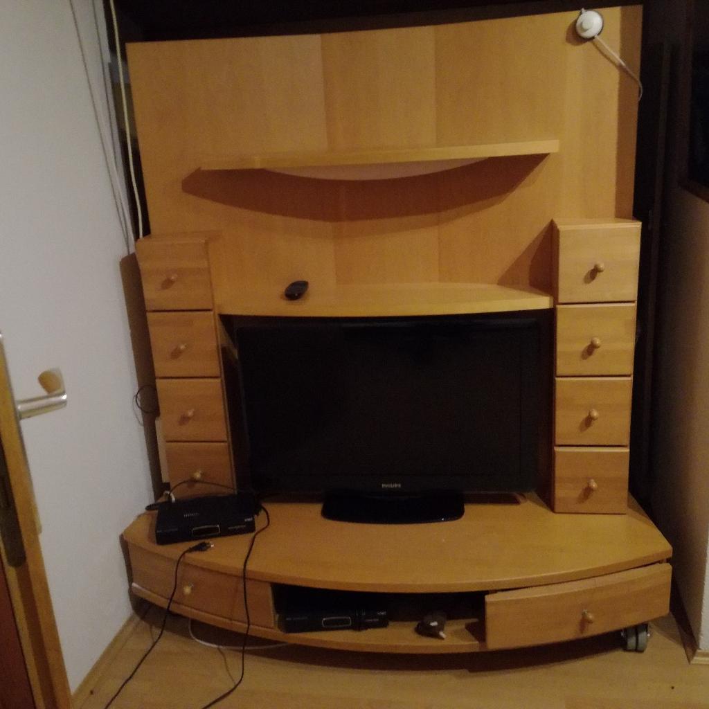 Fernsehe Schrank in 6441 Umhausen für gratis zum Verkauf | Shpock AT