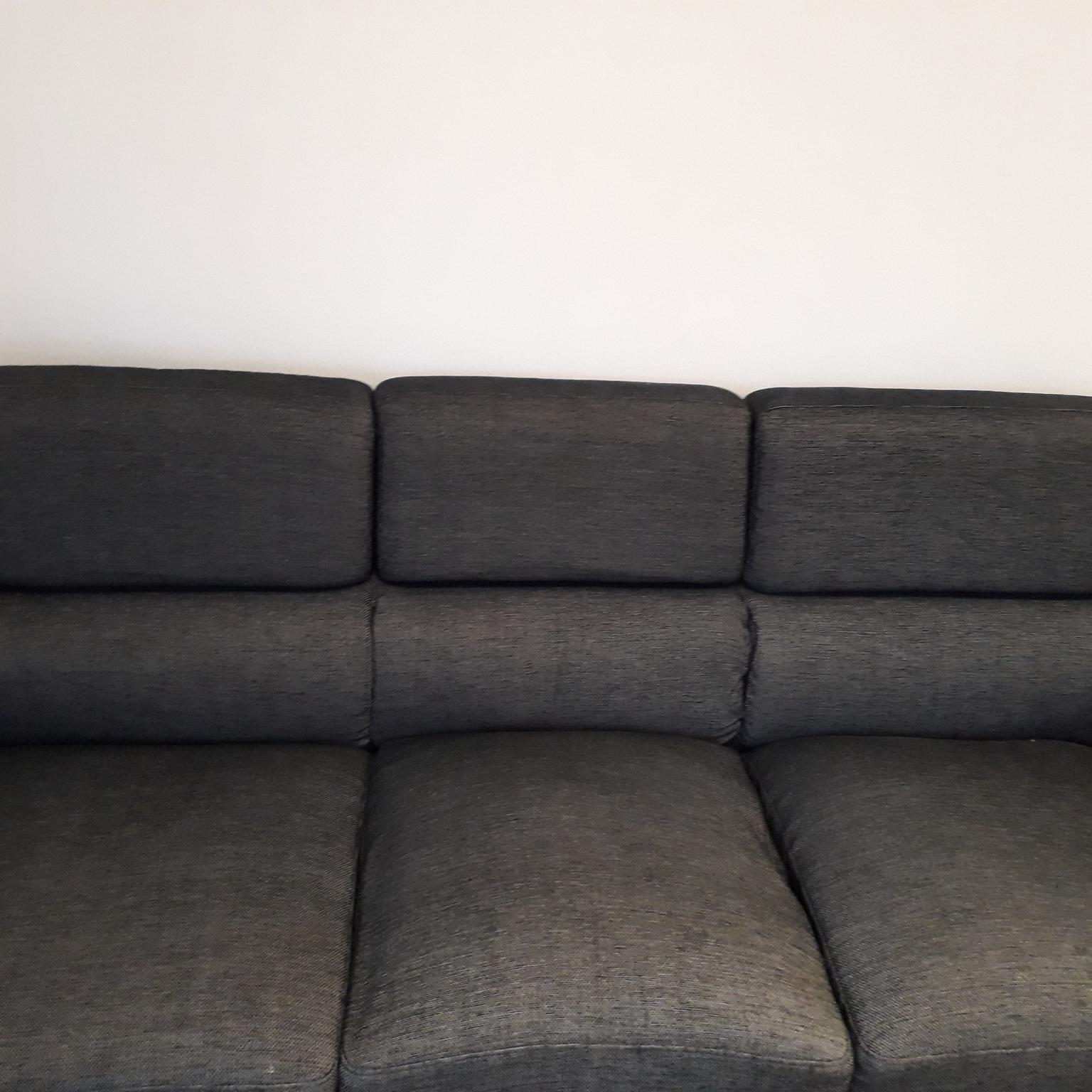 FREE 3 seated sofa- must go as moving out. in AL1 Albans for free for ...