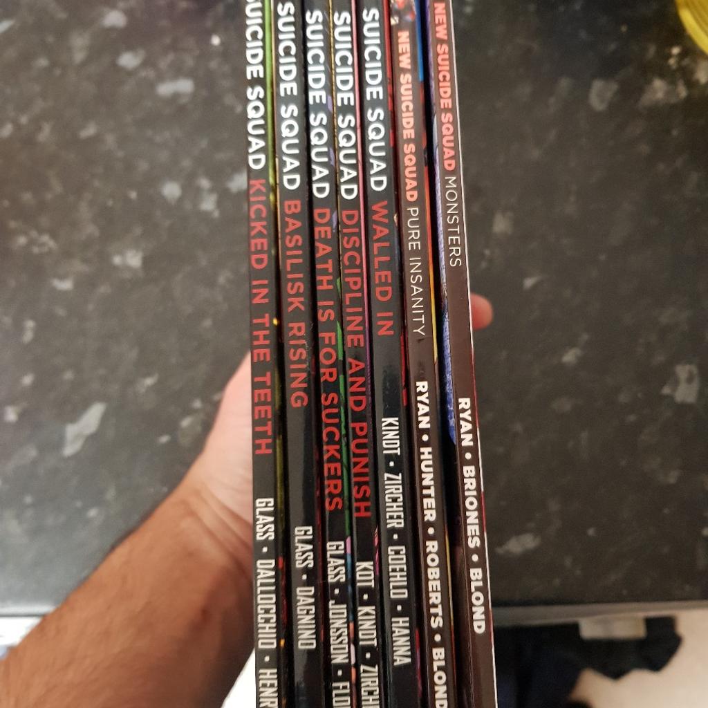 Suicide Squad graphic novel/comic collection in SW19 London für 20,00 ...