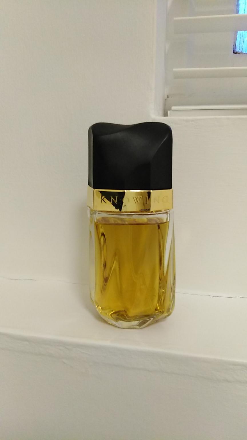 Knowing by Estee lauder perfume in Luton for £20.00 for sale | Shpock