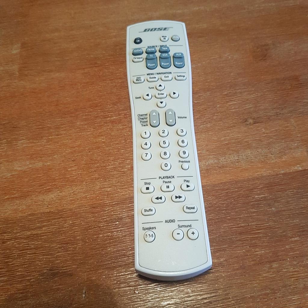 Bose lifestyle av28 and 35 remote control in HP23 Dacorum für 50,00 ...