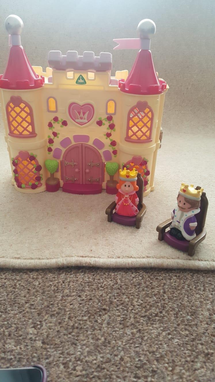 ELC Princess castle in SS14 Basildon für 8,00 £ zum Verkauf | Shpock DE