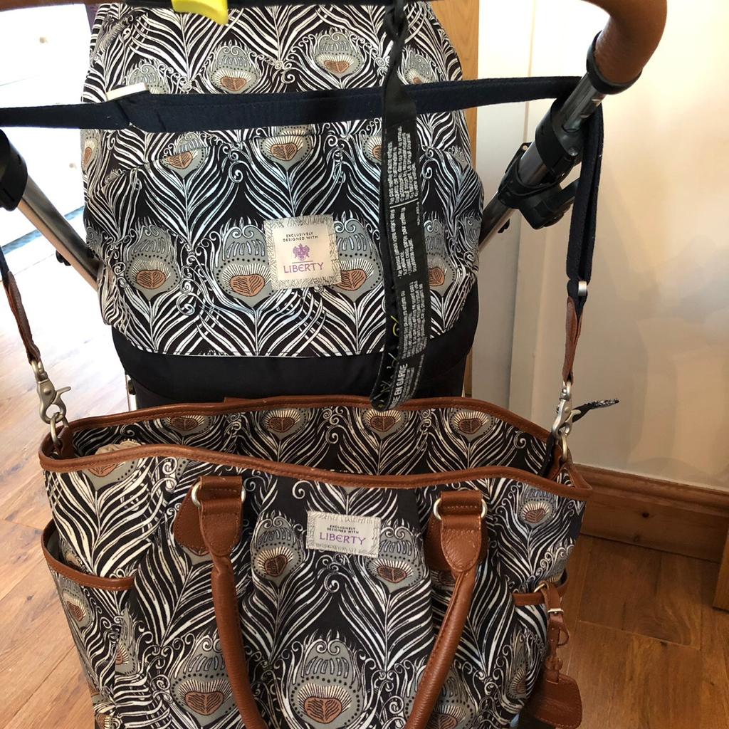 Mamas & Papas Pram Liberty Armadillo Flip XT in WA8 Green for £250.00 ...