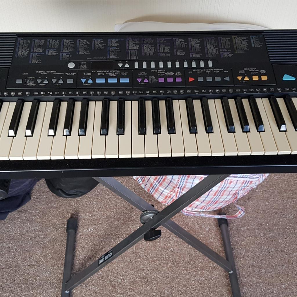 Yamaha psr-310 keyboard + stand in KT19 Ewell für £ 35,00 zum Verkauf ...