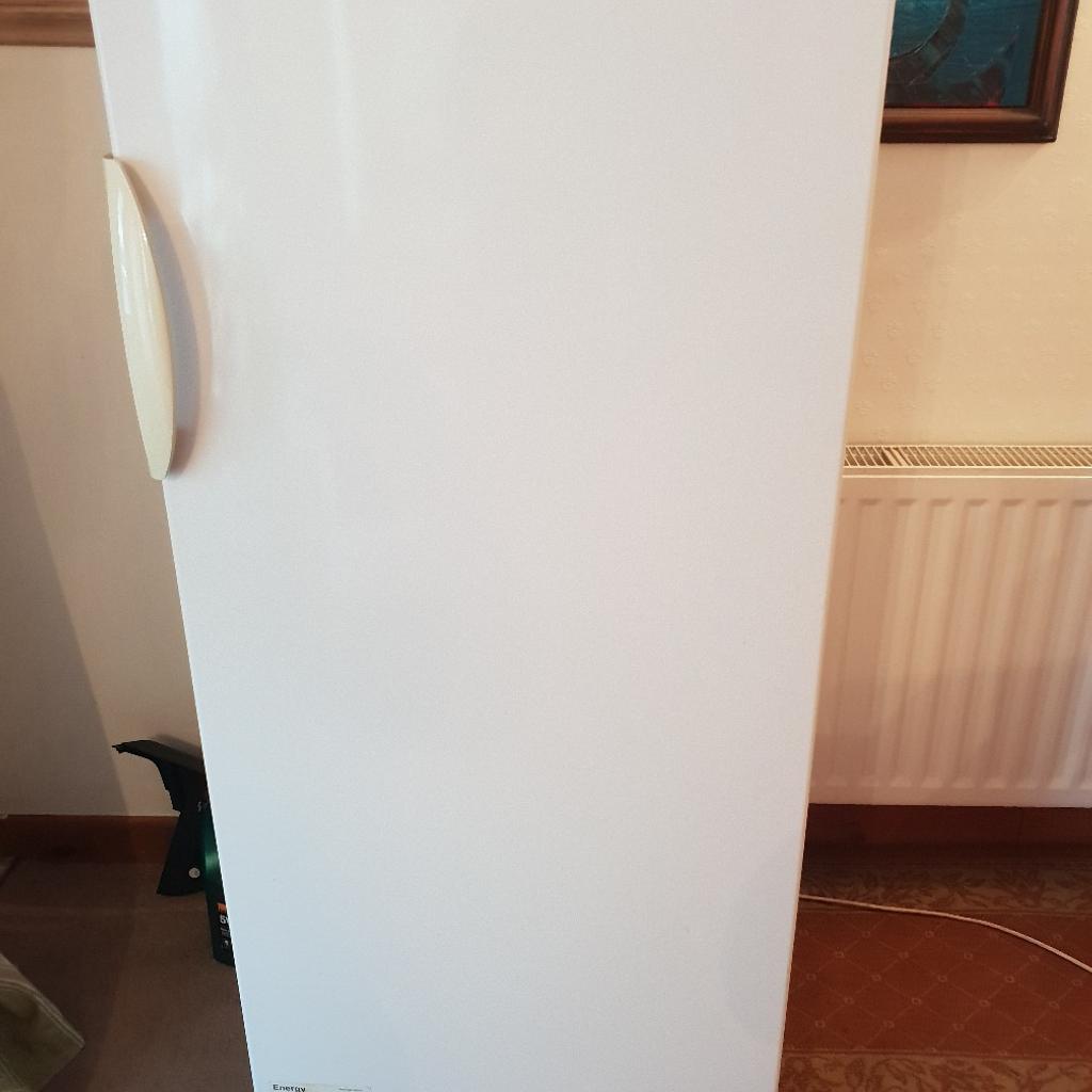 LEC Fridge in EX15 Devon for £30.00 for sale | Shpock