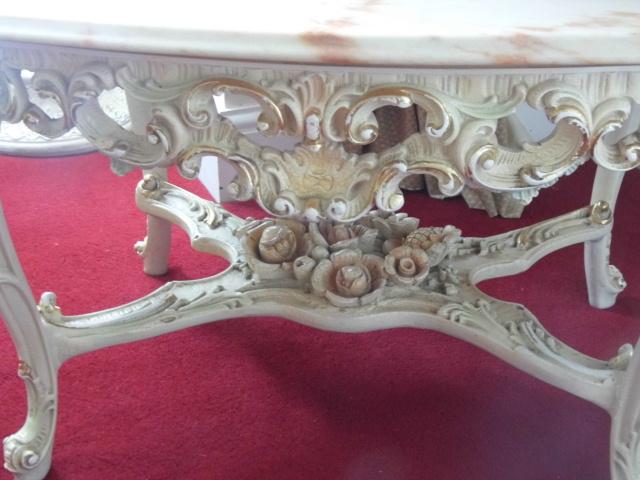 Italian Silik coffee table. in LS1 Leeds für £ 390,00 zum Verkauf ...