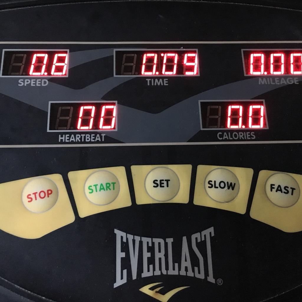 Everlast running machine / treadmill ONO in SE28 Greenwich für 100,00 ...