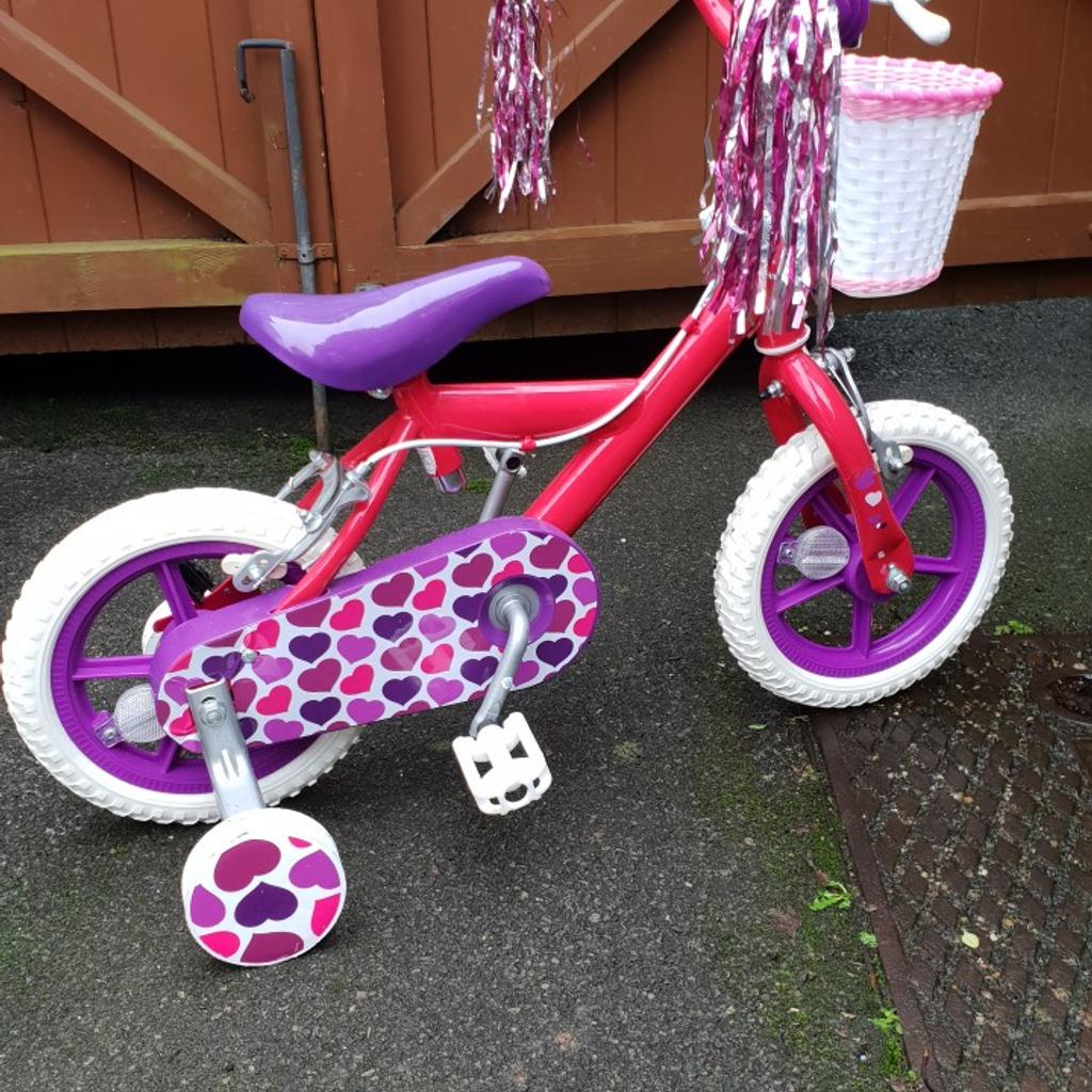 Sweetie kids pink bike in CV32 Warwick for £20.00 for sale | Shpock