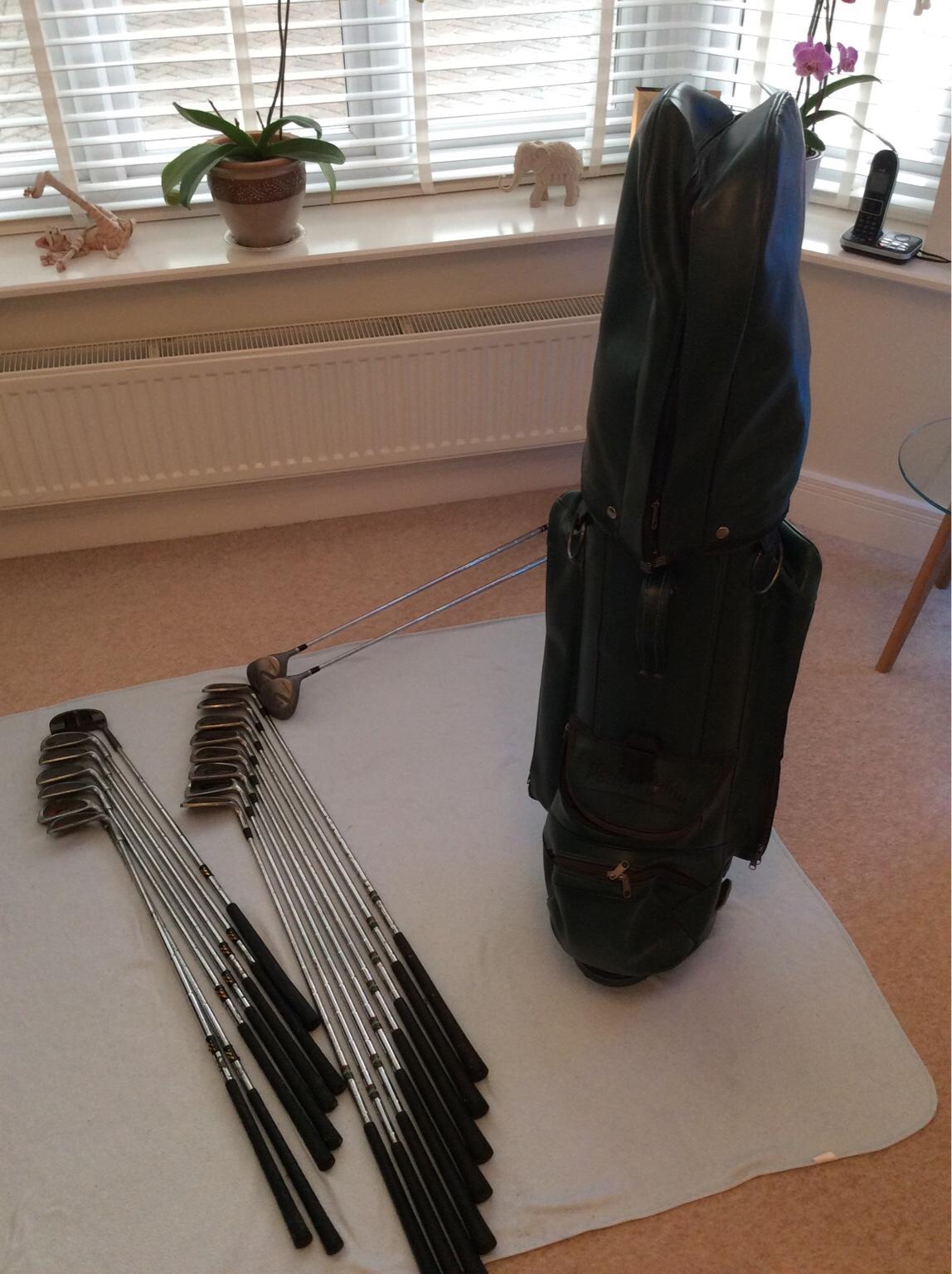 Golf Clubs Start Wilson John Daly Ogre & Bag in Holt für 15,00 £ zum ...