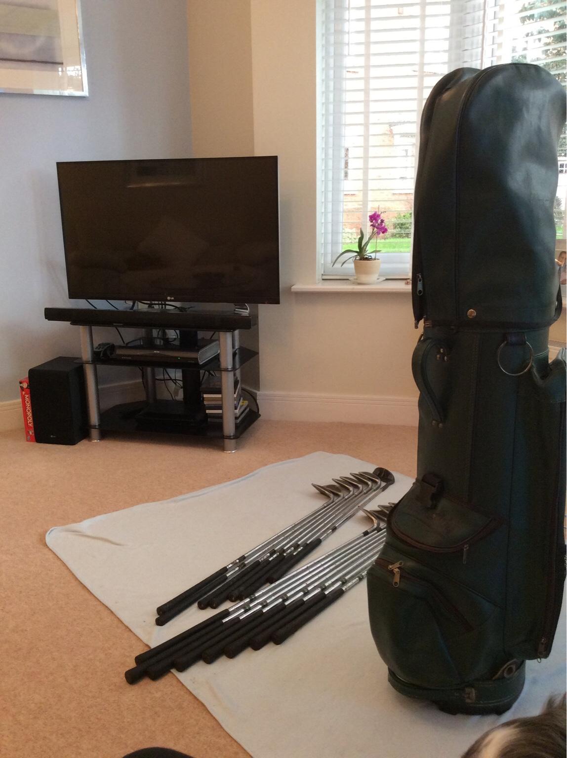 Golf Clubs Start Wilson John Daly Ogre & Bag in Holt für 15,00 £ zum ...