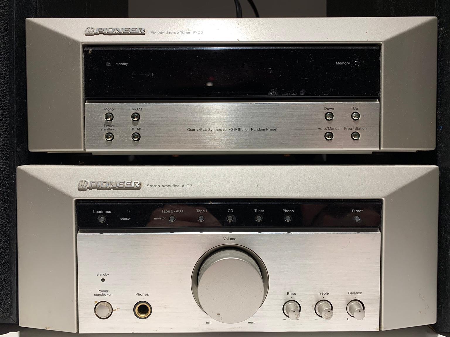 Pioneer A-C3 amplifier with original speakers in RH19 Sussex für £ 10 ...