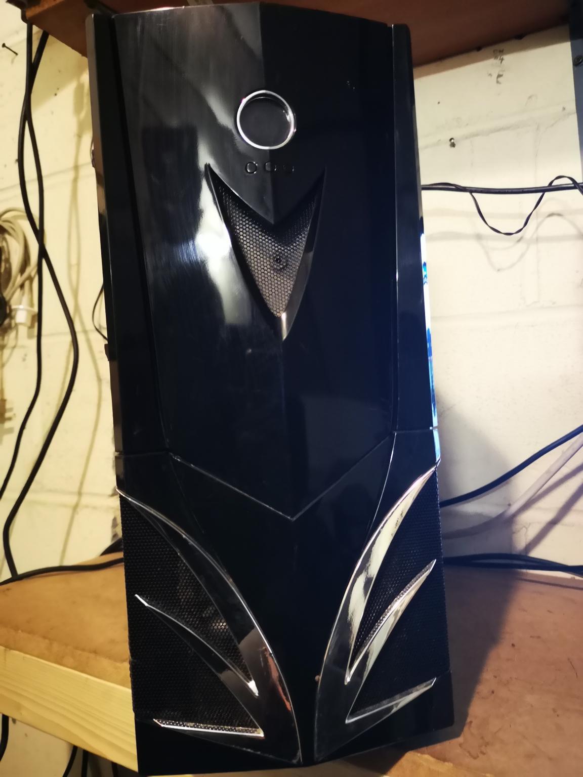 Low End Custome Gameing Desgtop PC in RM10 Dagenham for £80.00 for sale ...