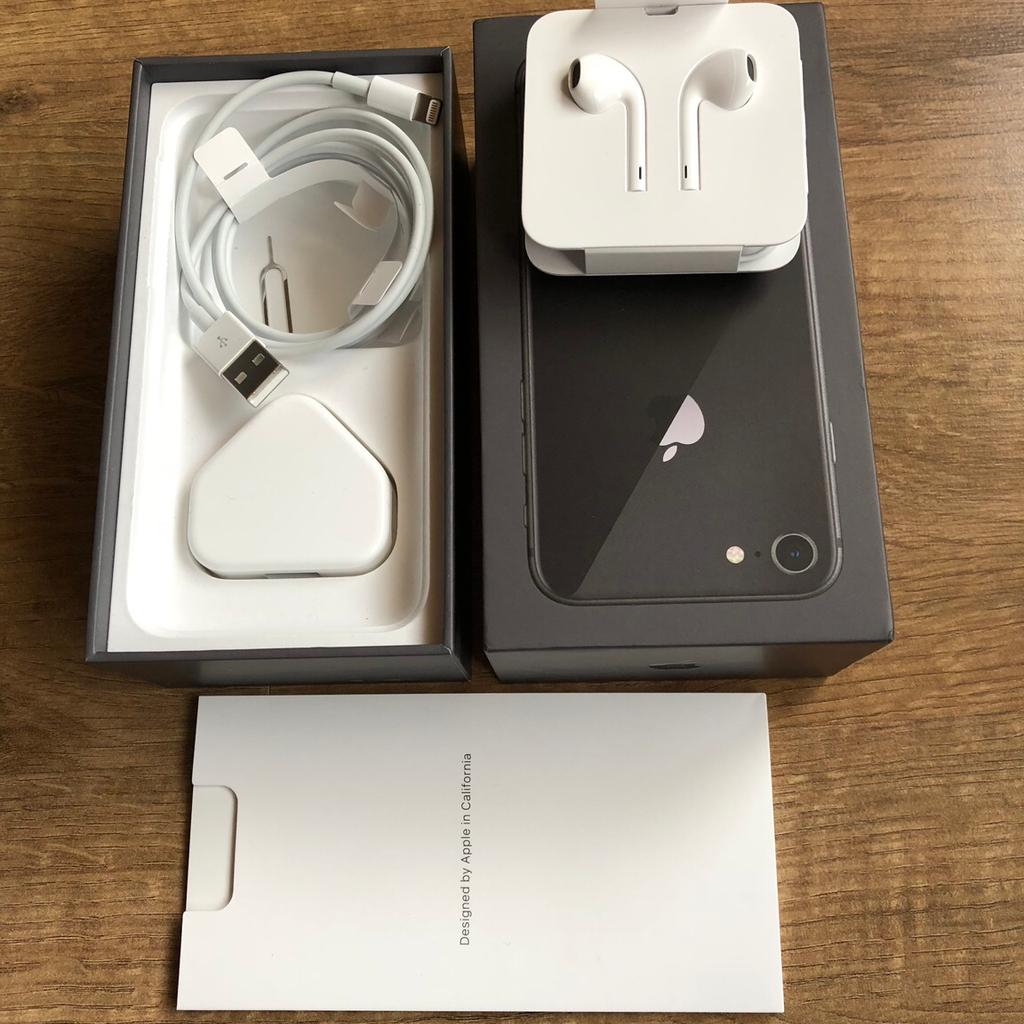 iPhone 8 empty box with accessories in NG18 Nottinghamshire for £20.00 ...