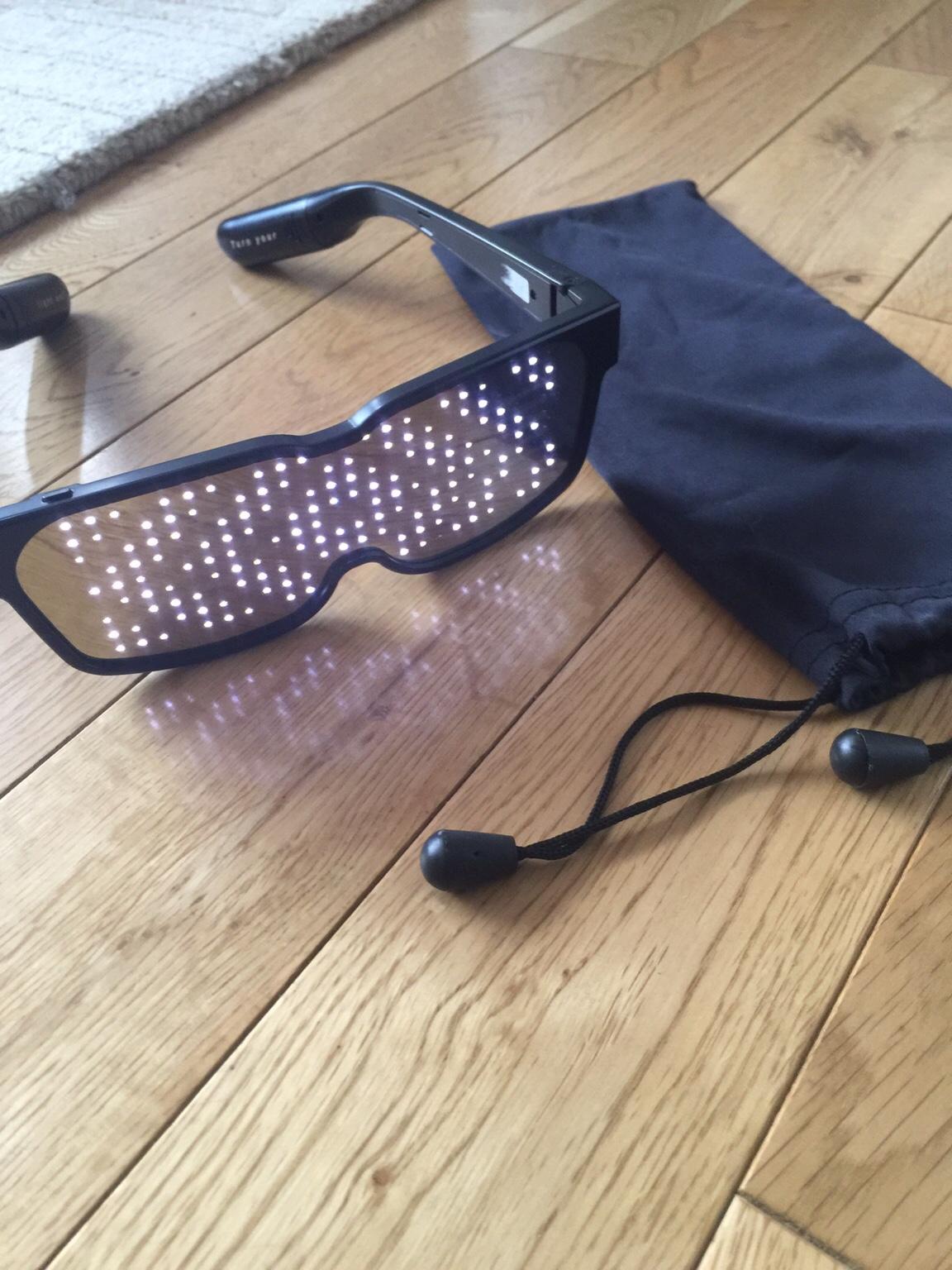 Chemion Bluetooth LED Glasses in NG10 Erewash für 35,00 £ zum Verkauf ...