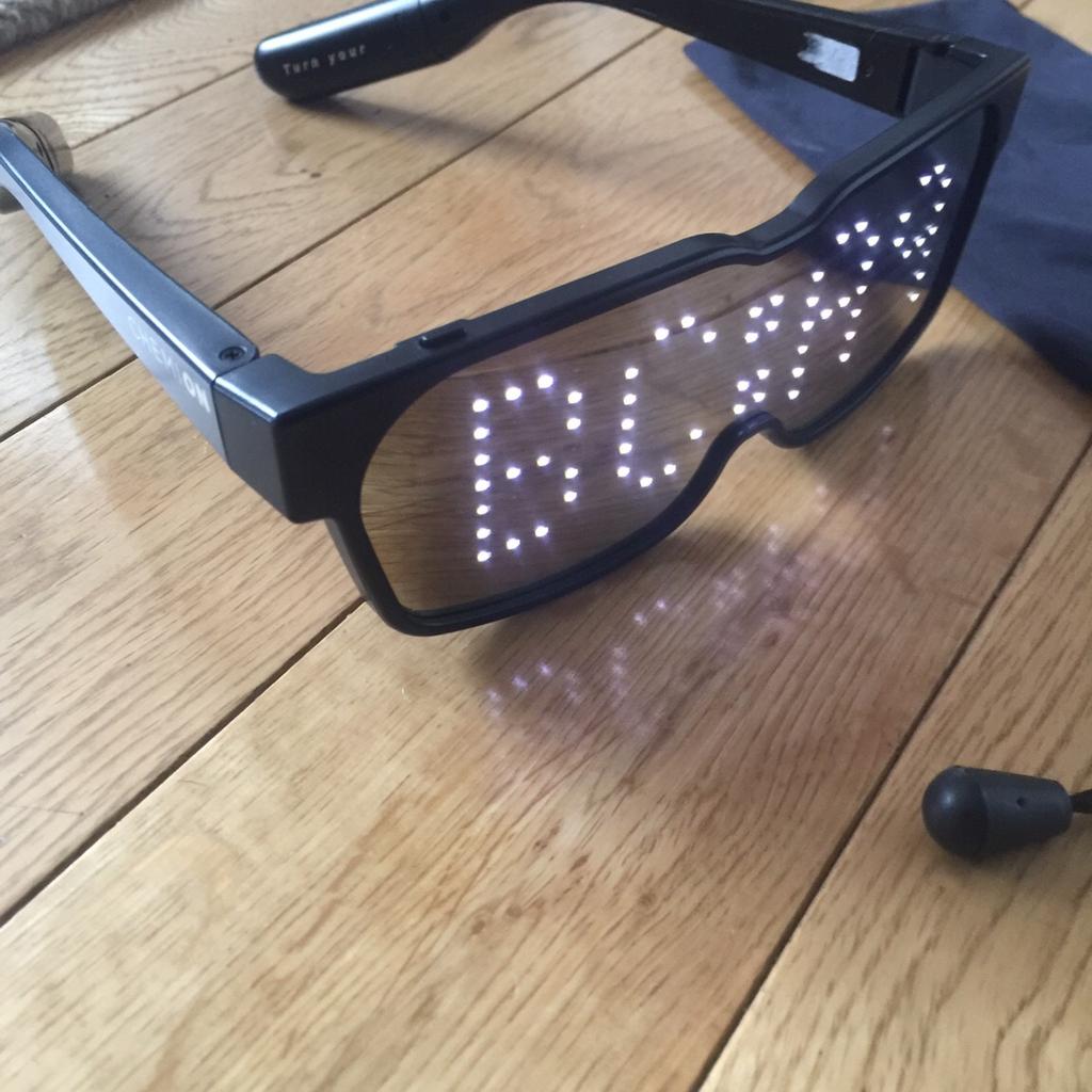 Chemion Bluetooth LED Glasses in NG10 Erewash für 35,00 £ zum Verkauf ...