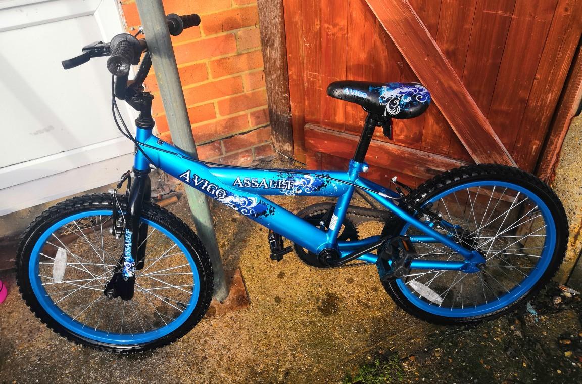 Avigo assault bmx bike in Houghton Regis für 30,00 £ zum Verkauf ...