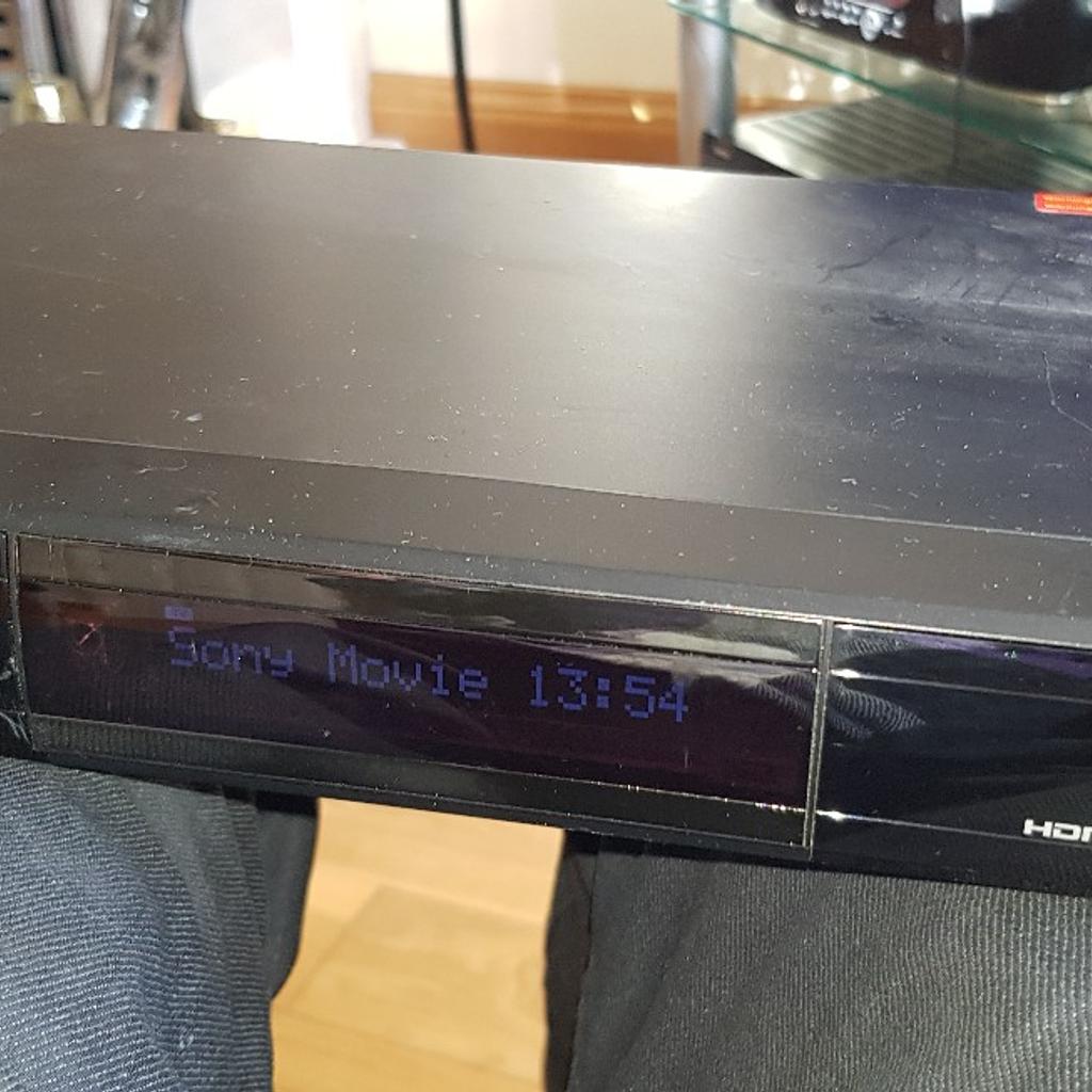 Humax Pvr 9300T 500gb freeview box. in GU4 Guildford für £ 15,00 zum ...