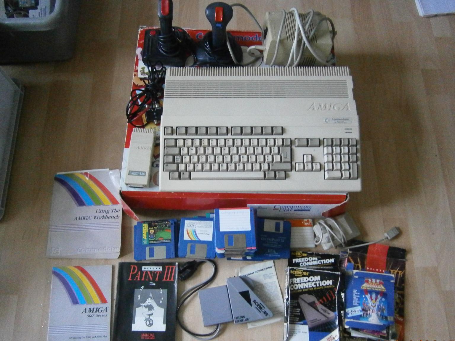 Cartoon Classics Commodore Amiga 500 Plus in S18 Derbyshire für 165,00 ...