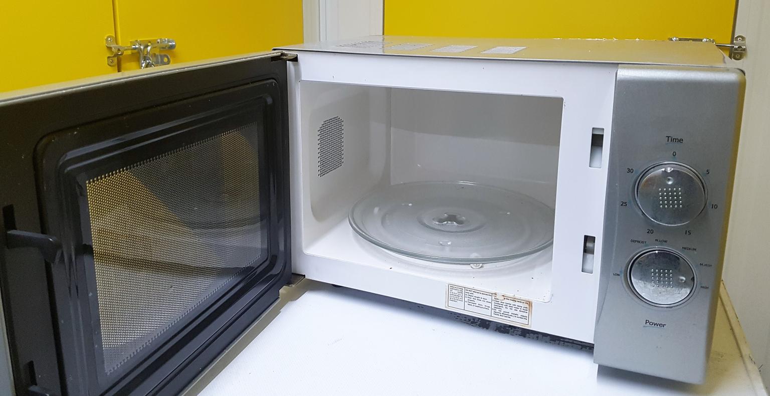Hinari 20L Microwave Oven in TW8 London for £25.00 for sale | Shpock