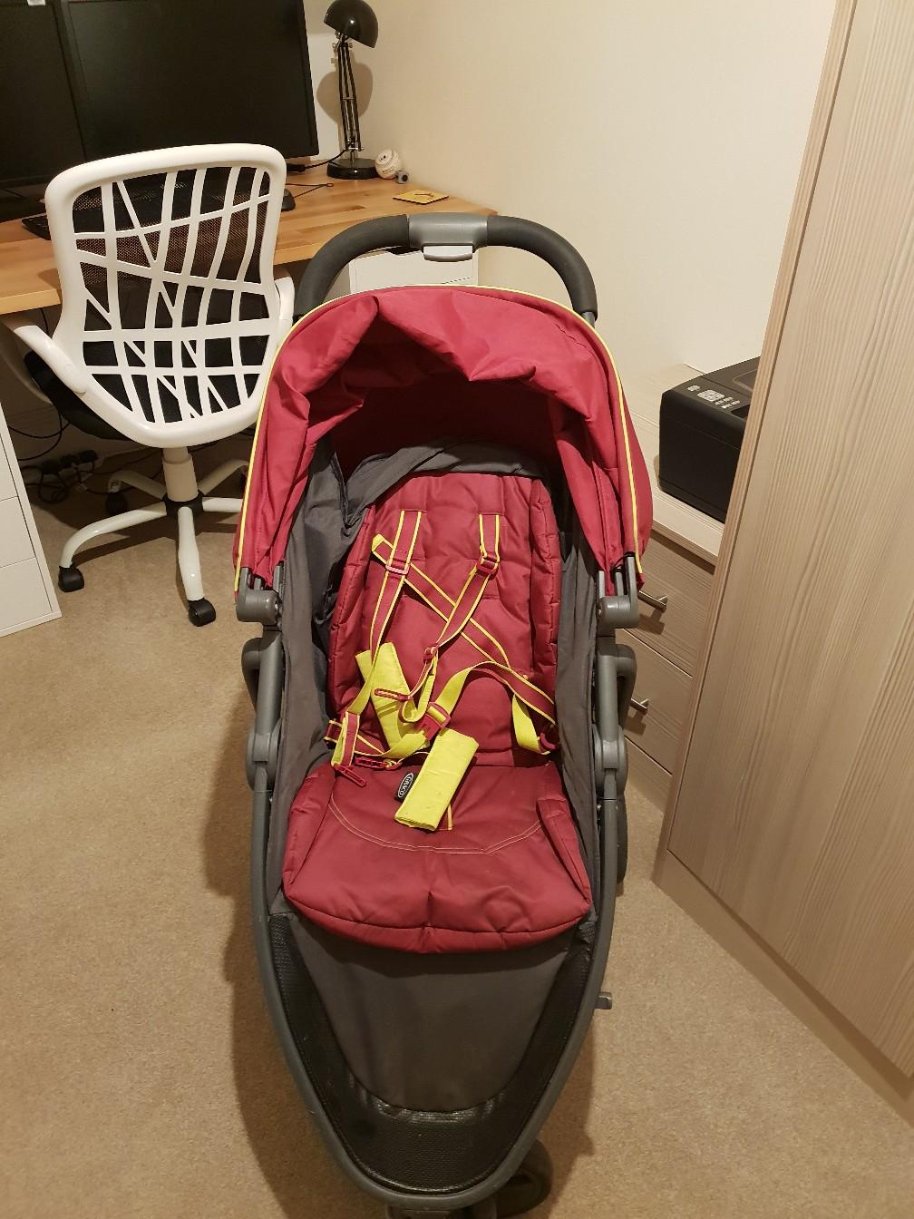Graco EVO berry lightweight 3 wheel pushchair in NP12 Oakdale für £ 50 ...