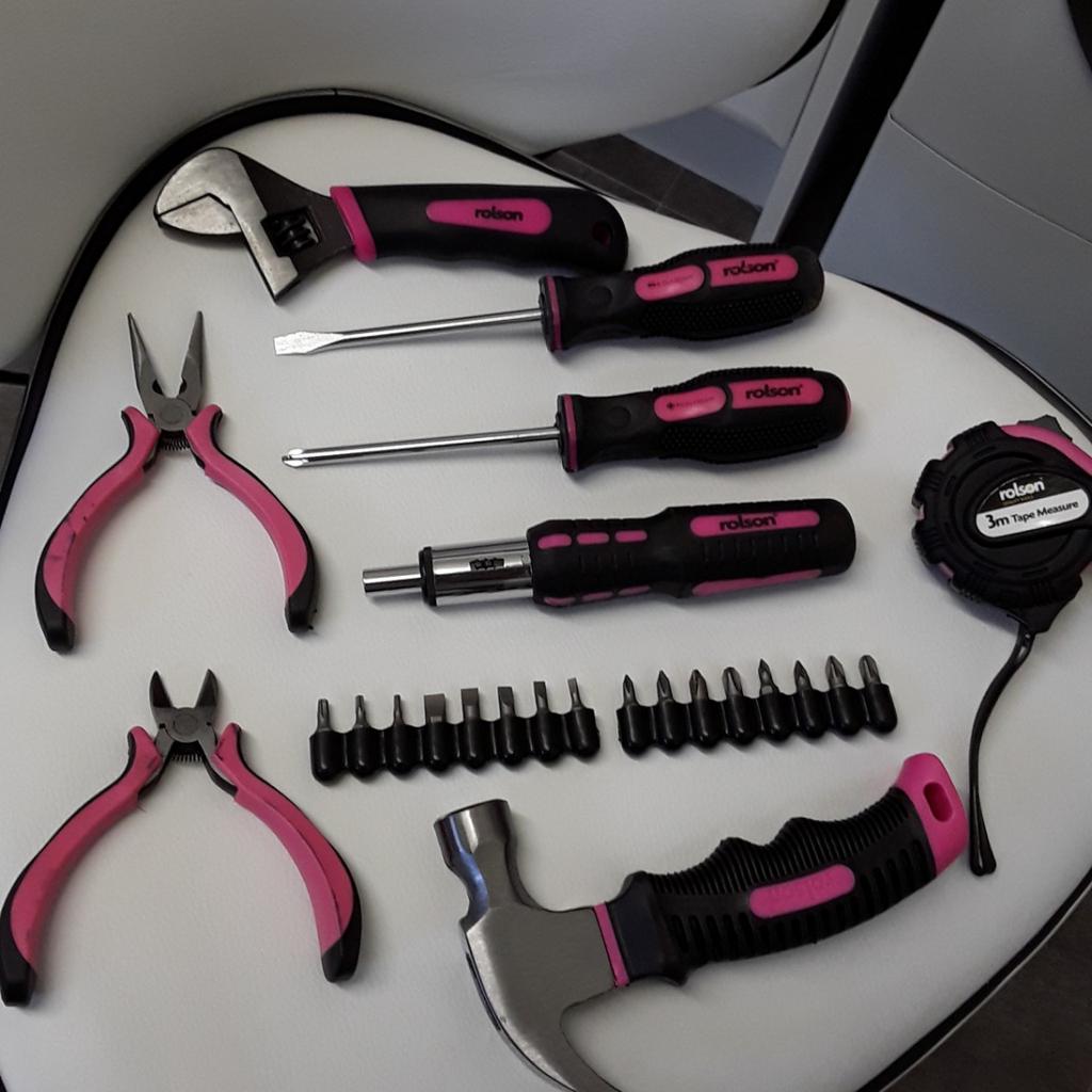 ROLSON TOOL KIT 25 PIECE IN PINK (New) in Strensall für £ 10,00 zum ...