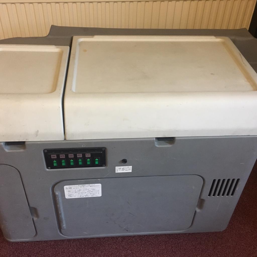 Mazda Bongo / Ford Freda Original Kitchen Pod in GU35 Hampshire für 120 ...