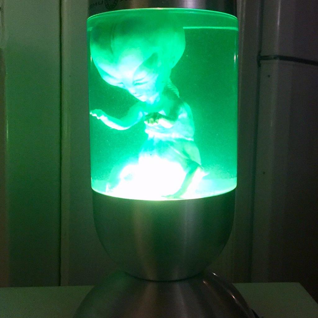 Alien Embryo XEMU XENO Lava Lamp in 11827 Stockholm for SEK 800.00 for ...