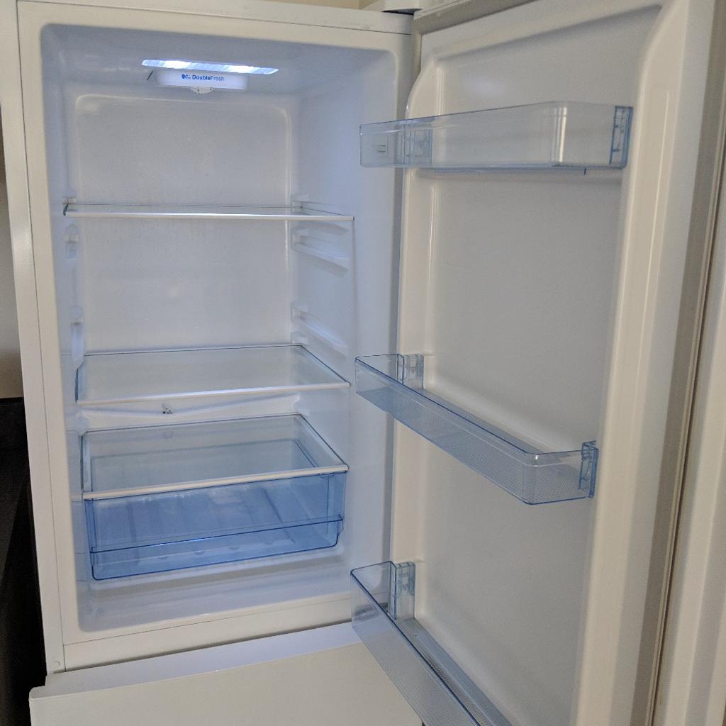 FridgeMaster Fridge Freezer - White in B72 Coldfield für 100,00 £ zum ...