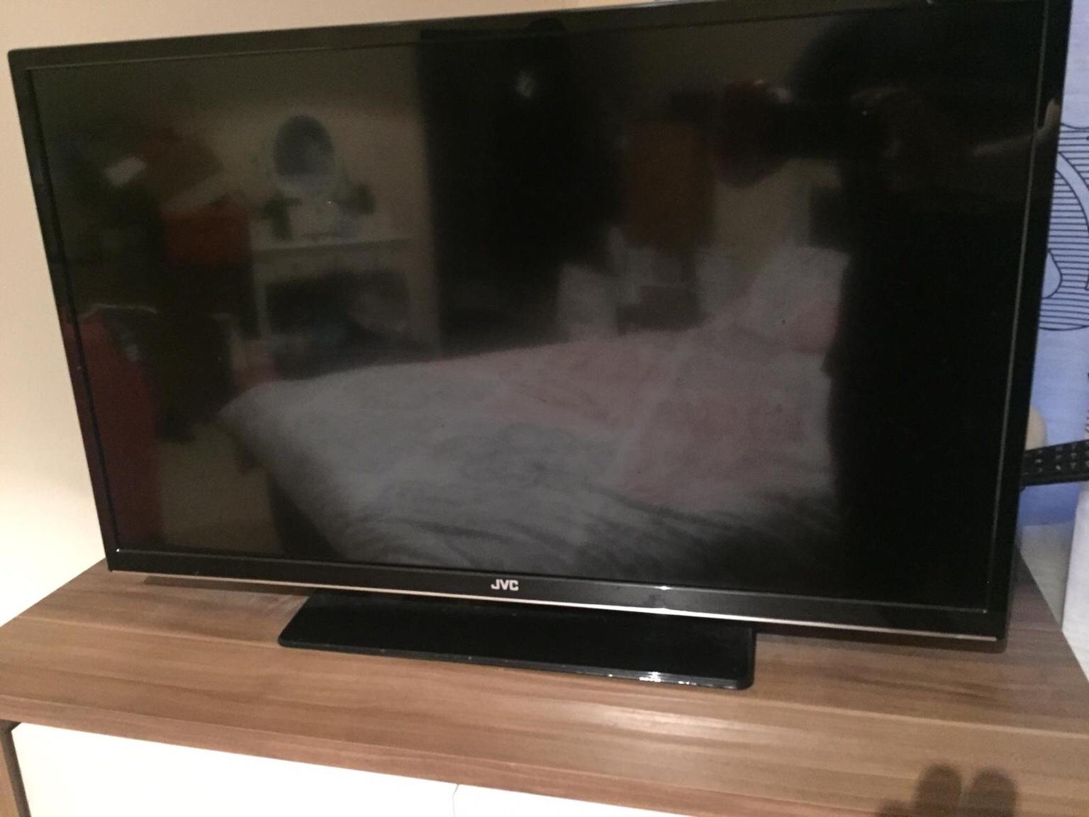 JVC LT32C672 32 inch 720P HD led smart TV in St Helens for £125.00 for ...