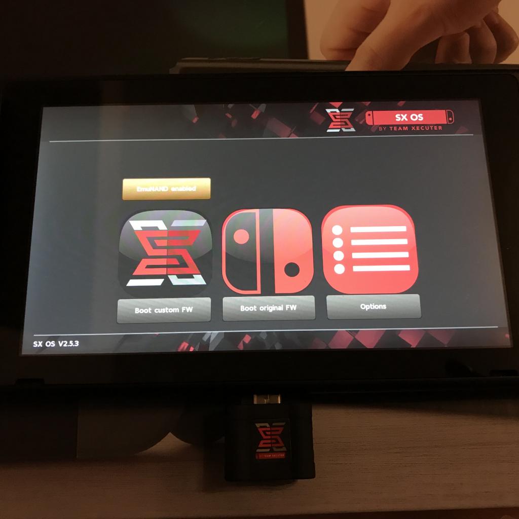 Nintendo Switch + CFW, SX PRO, SX OS & 200GB in 31319 Sehnde for €390. ...