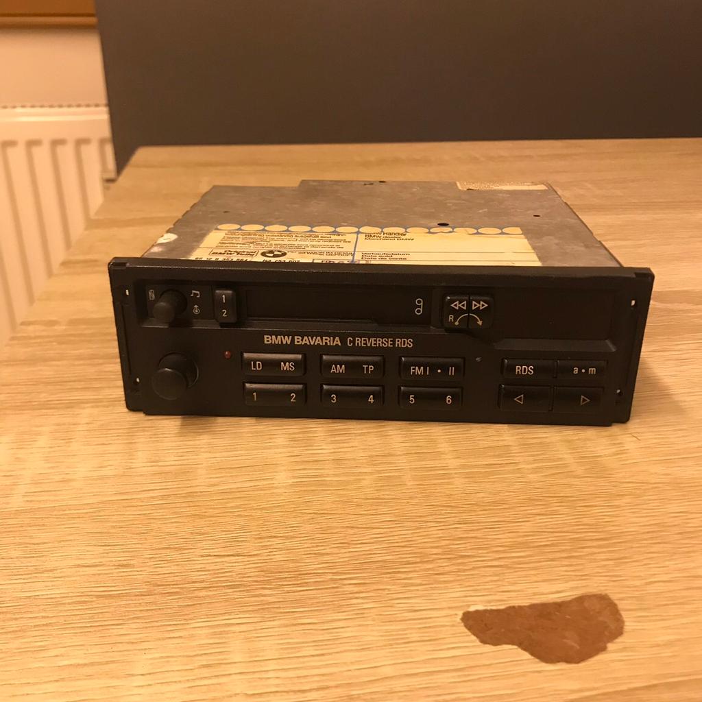 BMW e36 Radio in 6410 Telfs für € 80,00 zum Verkauf | Shpock AT