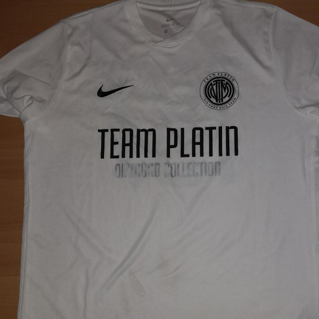 187 x Nike Sport Shirt in 71334 Waiblingen für 45,00 € zum Verkauf ...