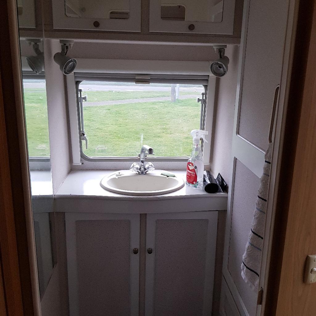 Swift Challenger 470 SE 2 Birth in Lilleshall for £1,400.00 for sale ...