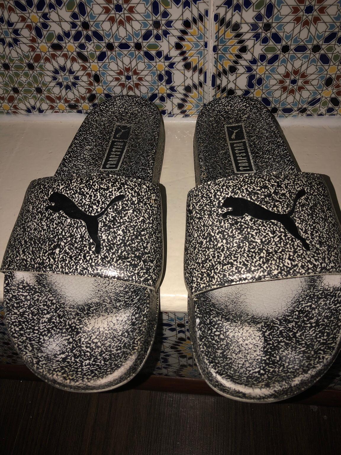 Trapstar sliders in W10 Chelsea für 10,00 £ zum Verkauf | Shpock DE