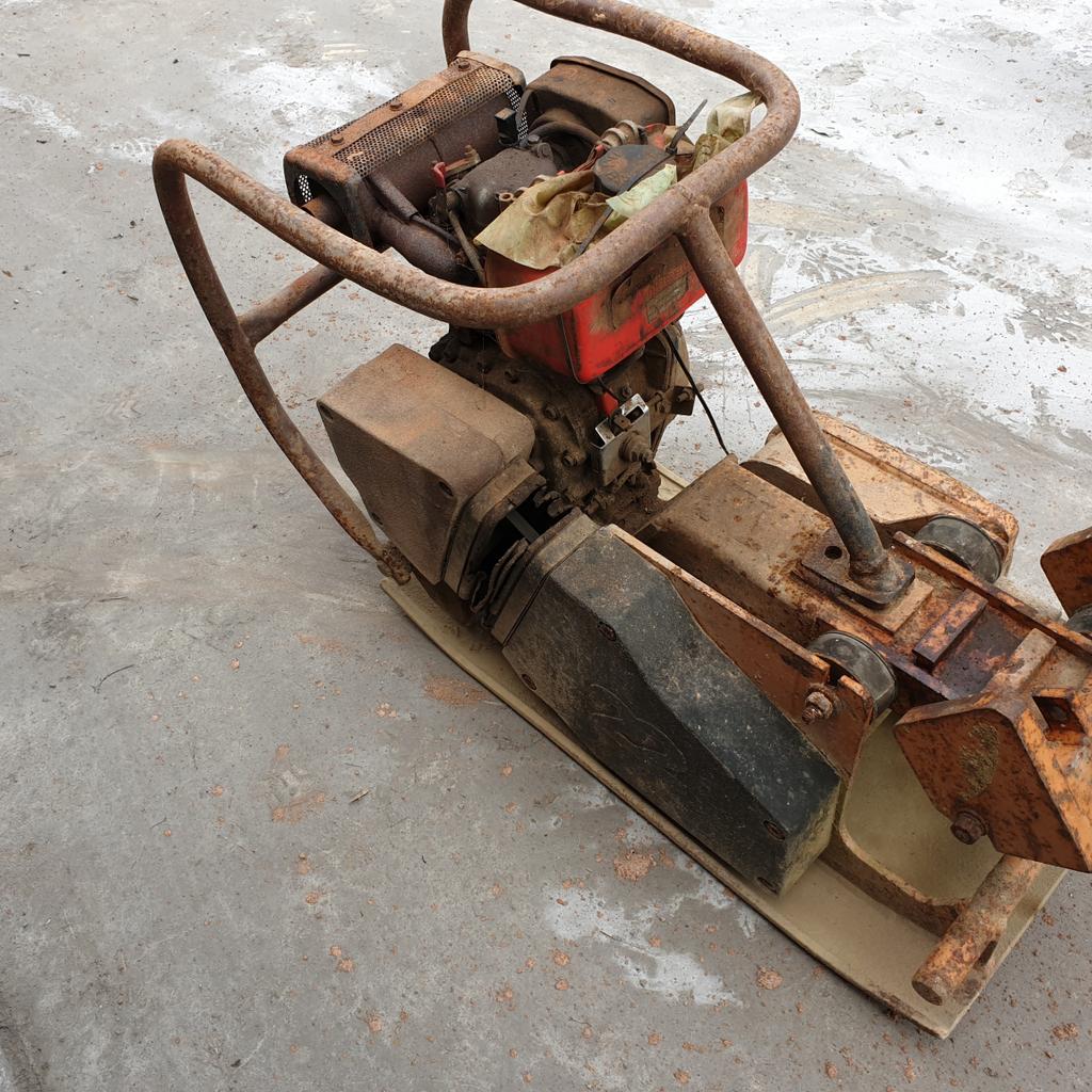 Diesel Plate Compactor Forward/Reverse in EX17 Devon for £250.00 for ...