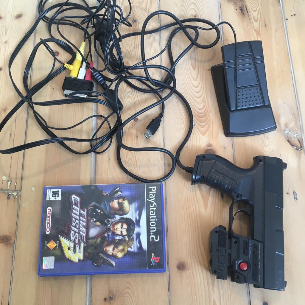 Logic 3 PS2 light gun controller and Game in LS6 Leeds für £ 12,50 zum ...