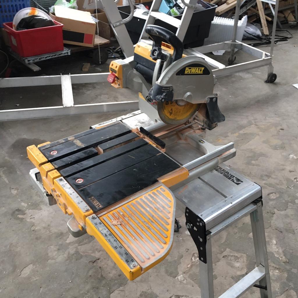 DEWALT D24000 Wet Tile Saw 230V in B11 Birmingham für 500,00 £ zum ...