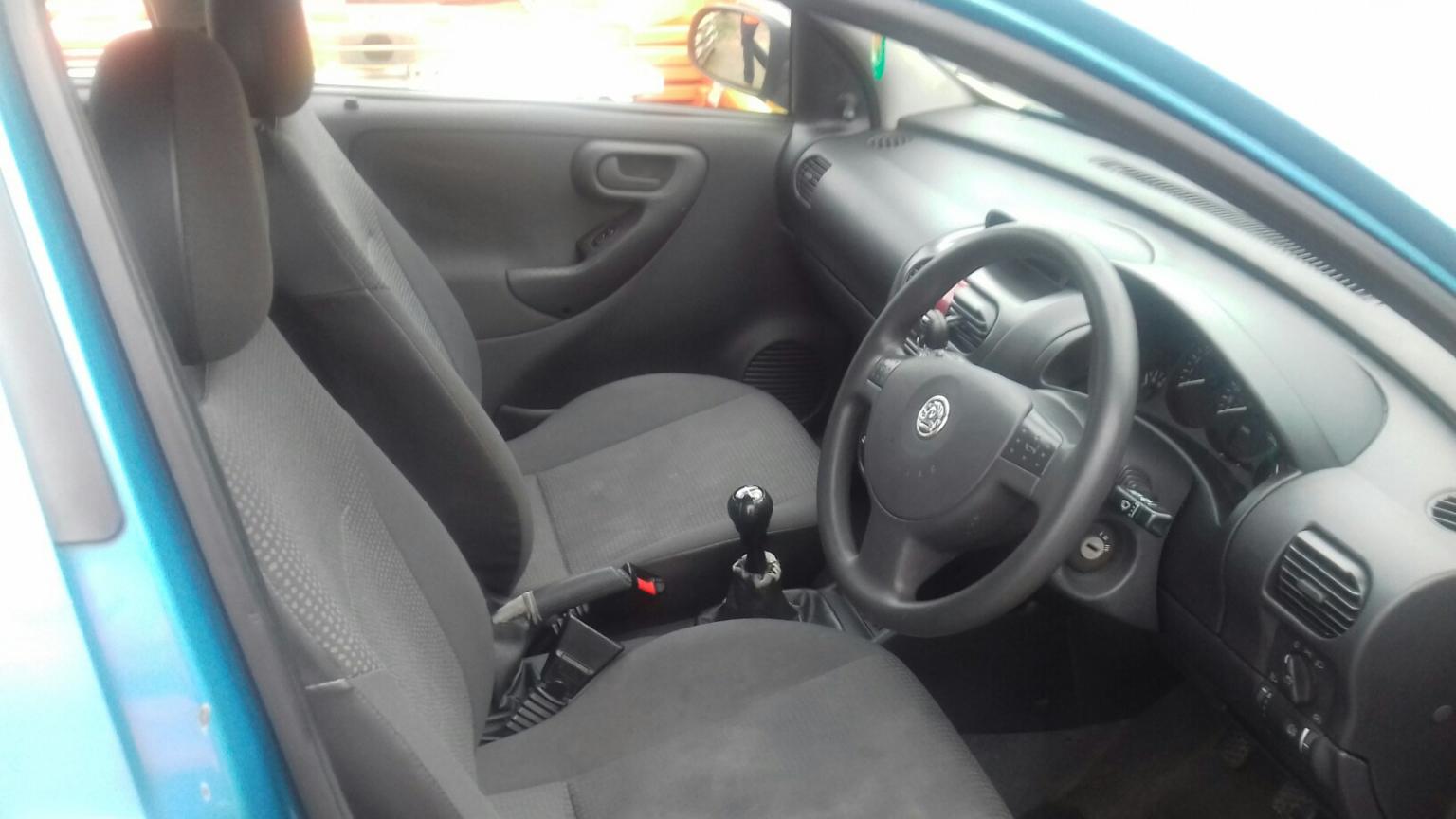 Vauxhall Corsa 16 V 1,2 in CR4 Merton für 599,00 £ zum Verkauf | Shpock DE