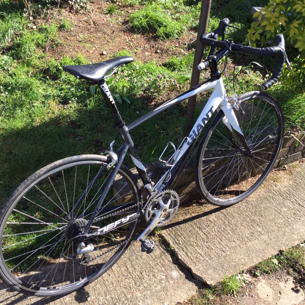 Giant Roadbike in WD18 Watford für 120,00 £ zum Verkauf | Shpock DE