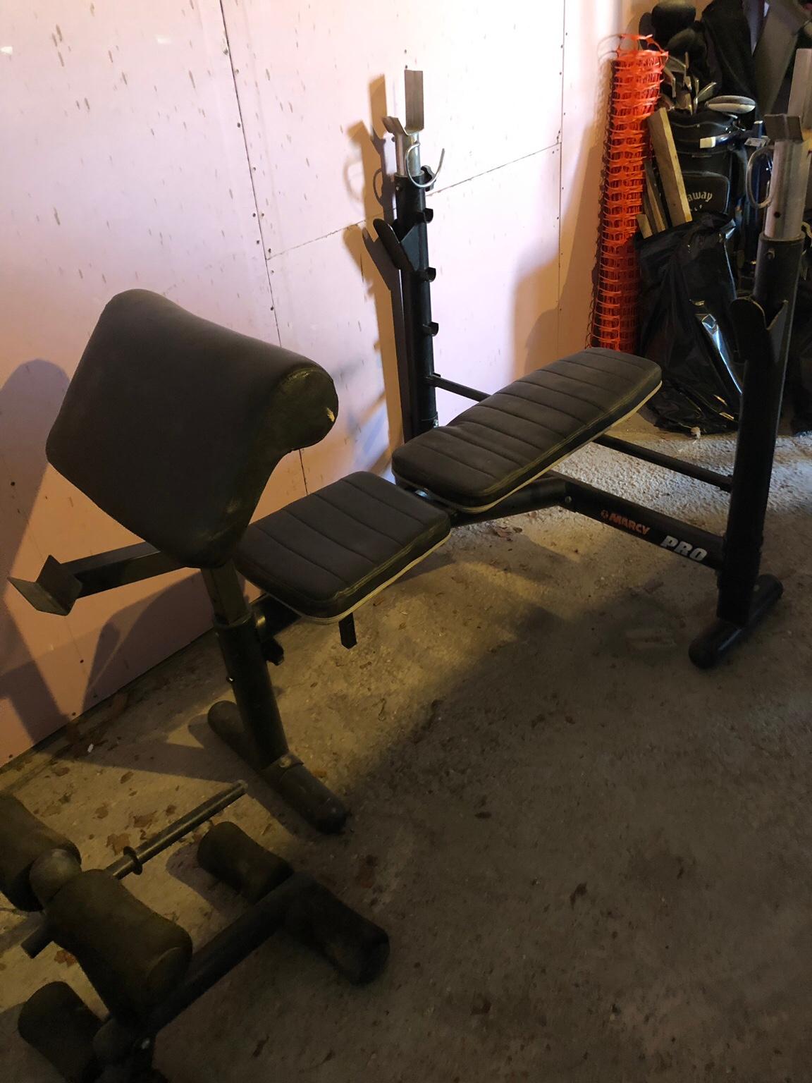Marcy weight bench with curl and leg in ME7 Gillingham für 40,00 £ zum ...